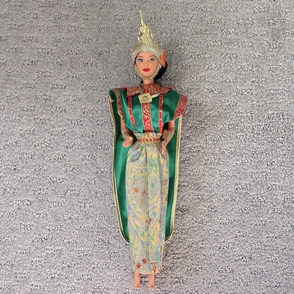 Barbie | Toys | Vtg 9s Dolls Of The World Thai Barbie Doll 997 | Poshmark